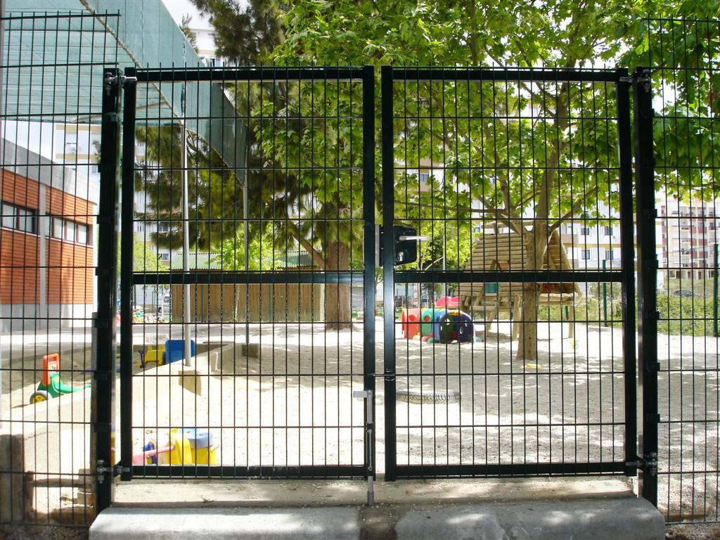 Protek 656 & 868 Standard Gates : Alexandra Security Limited