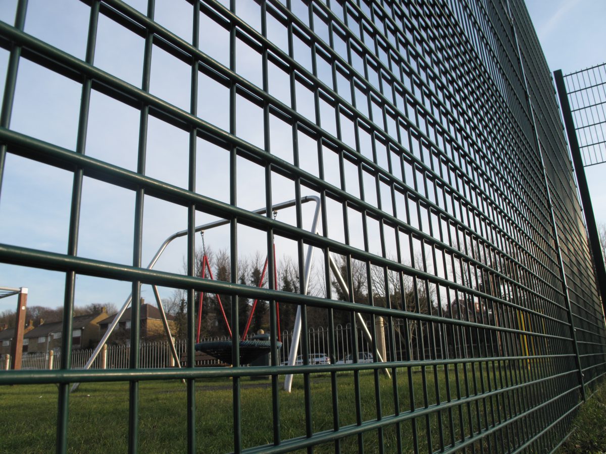 Protek 868 Rebound Mesh Fencing : Alexandra Security Limited